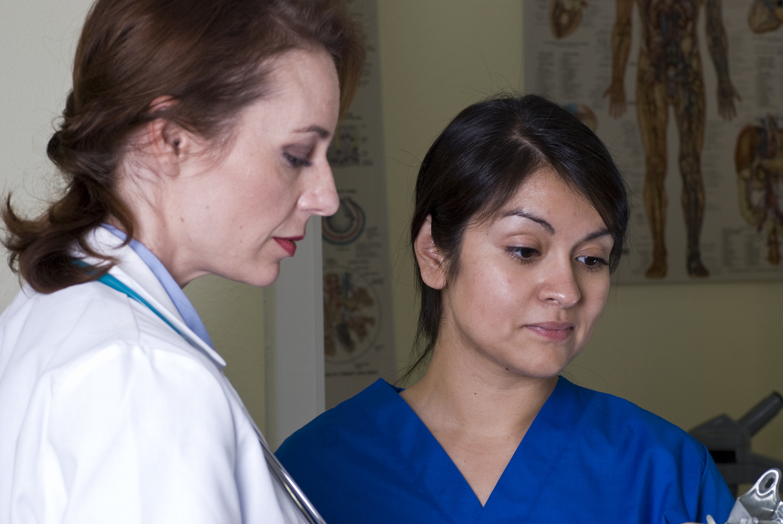 Does a Nurse Always Have to Follow a Doctor's Orders?