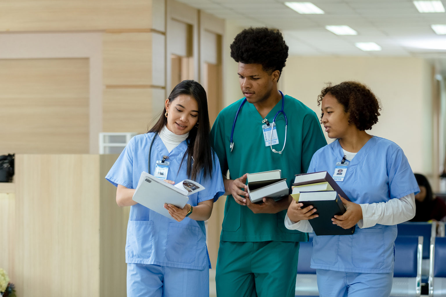 Accelerated Nursing Programs - Considering the Degree Levels & Options
