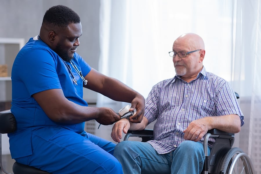 How to Become a Certified Nursing Assistant (CNA)